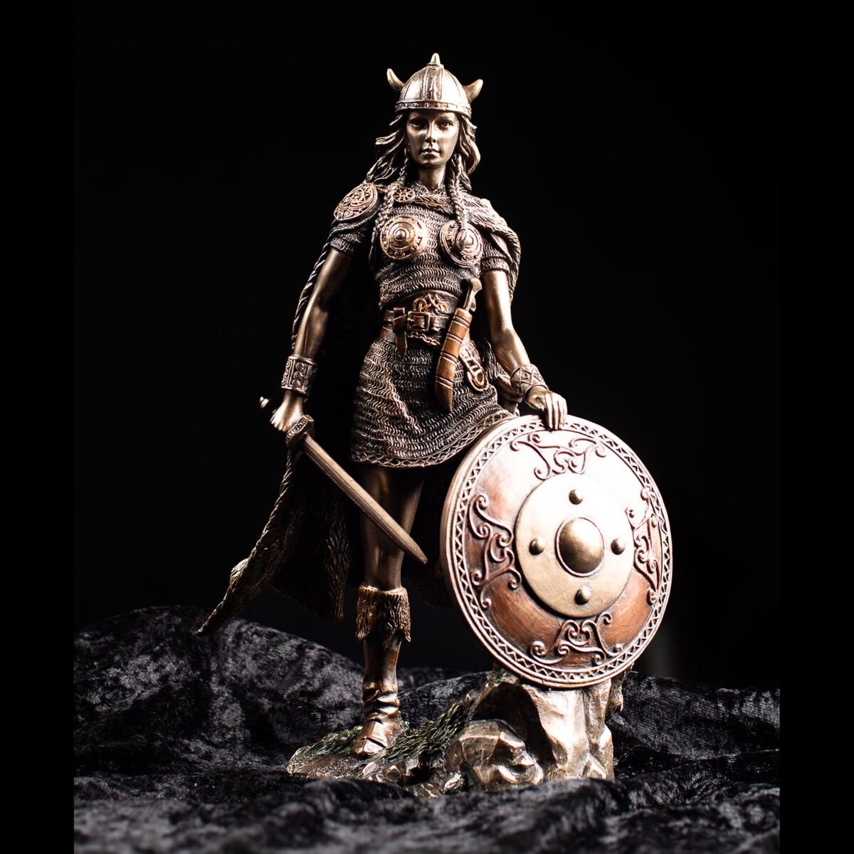 Viking Shield Maiden Statue - Temple of the Divine